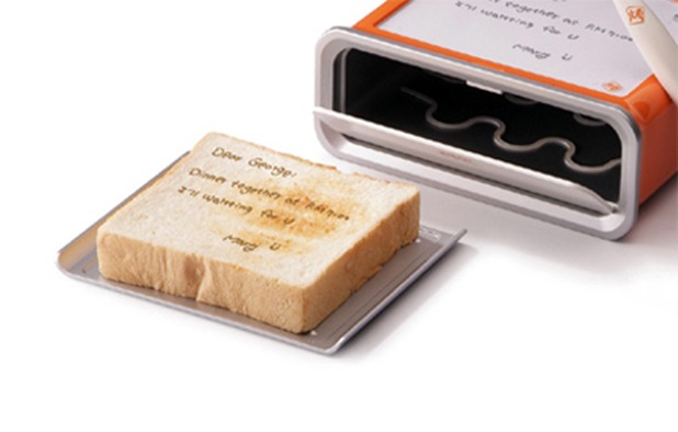 Gadget World: Toast messenger
